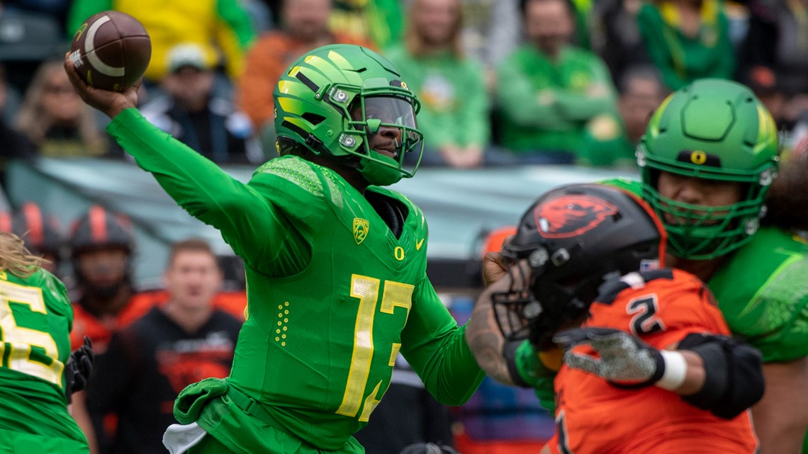 Oregon rivalry game: Ducks take down Beavers 38-29 | kgw.com