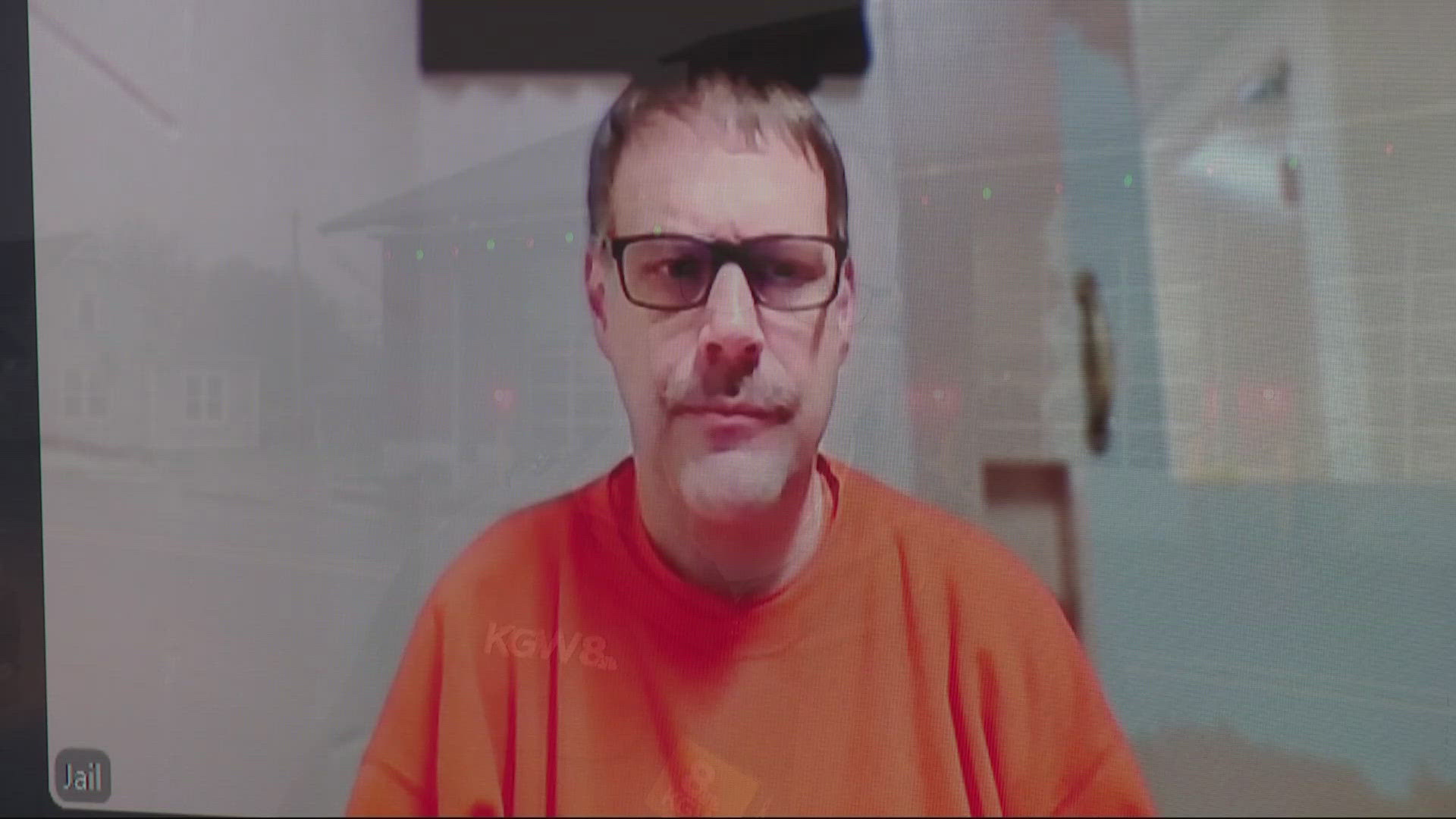 Ilwaco fire chief arrested on 37 counts; Investigators say more victims ...