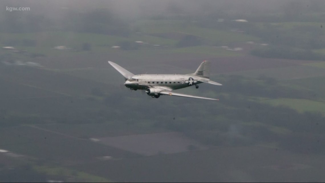 DC-3 flying from Oregon to Normandy arrives | kgw.com