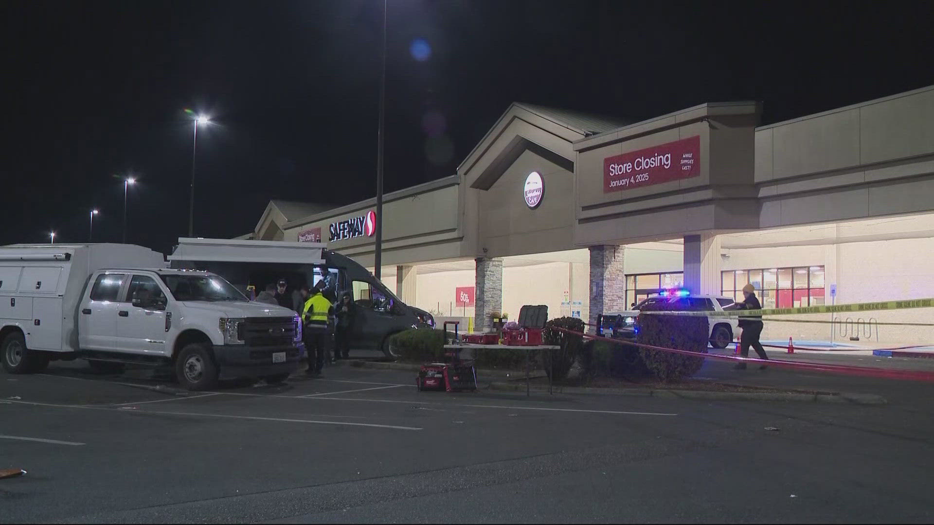Vancouver police officer shoots, kills man in Safeway parking lot | kgw.com