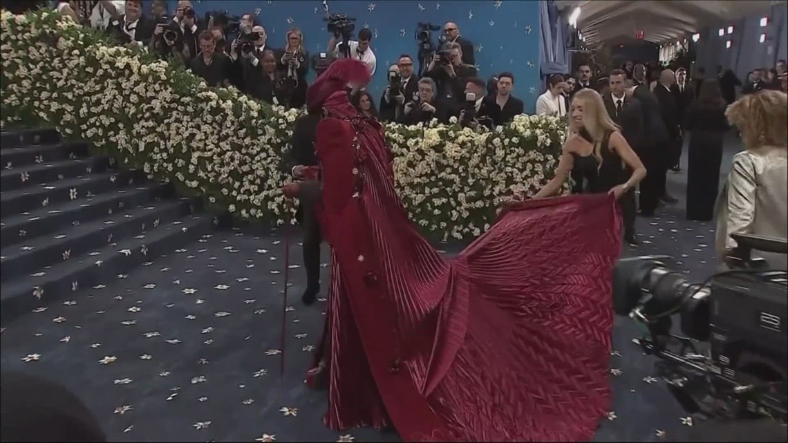 Celebrities showcase fashion at Met Gala 2025 | kgw.com