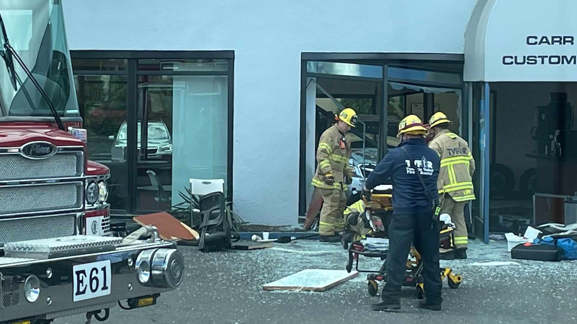 1 hospitalized; car crashes into Beaverton Subaru dealership | kgw.com