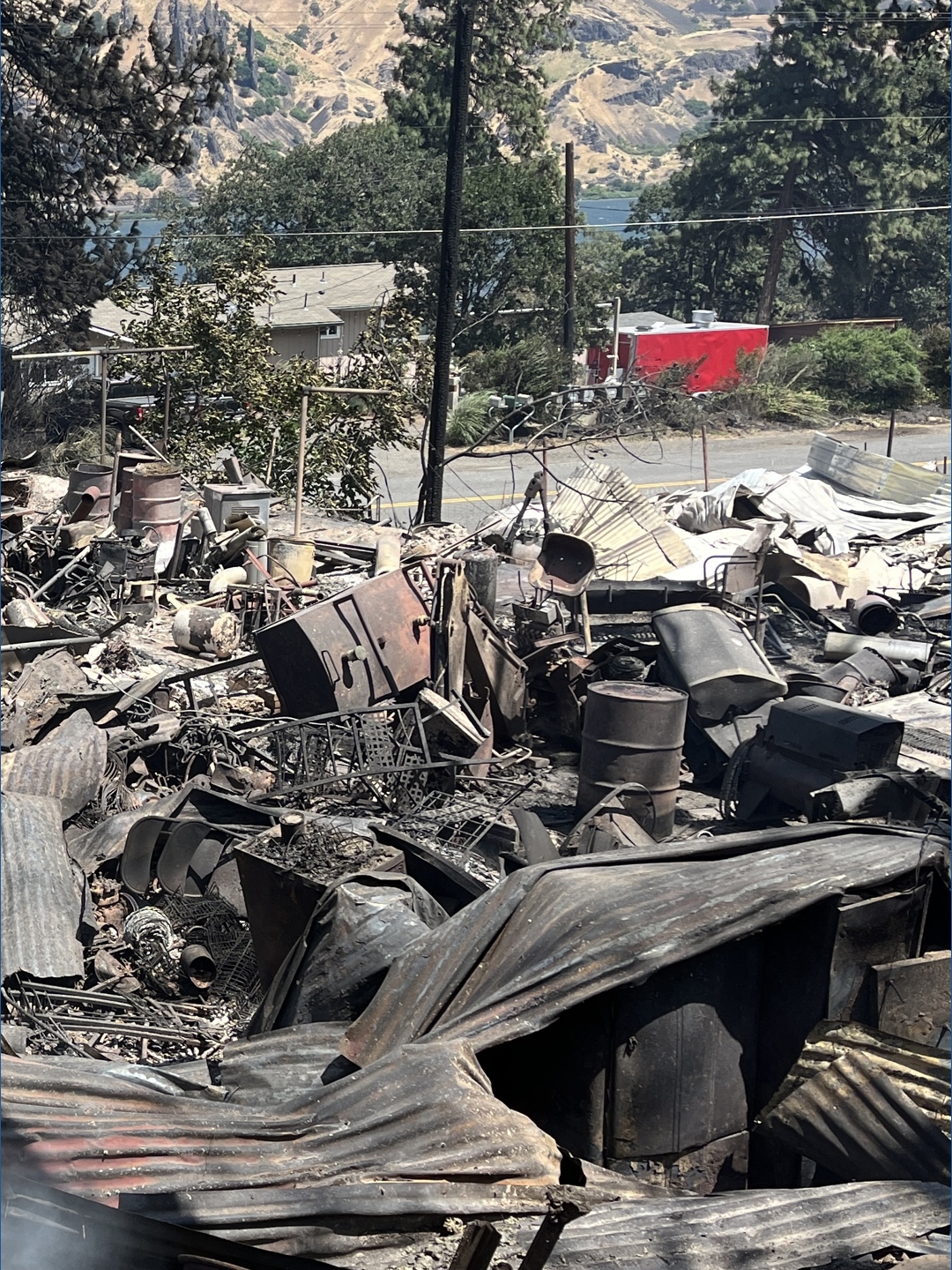 Rowena Fire destroys at least 20 homes, leaving residents devastated ...