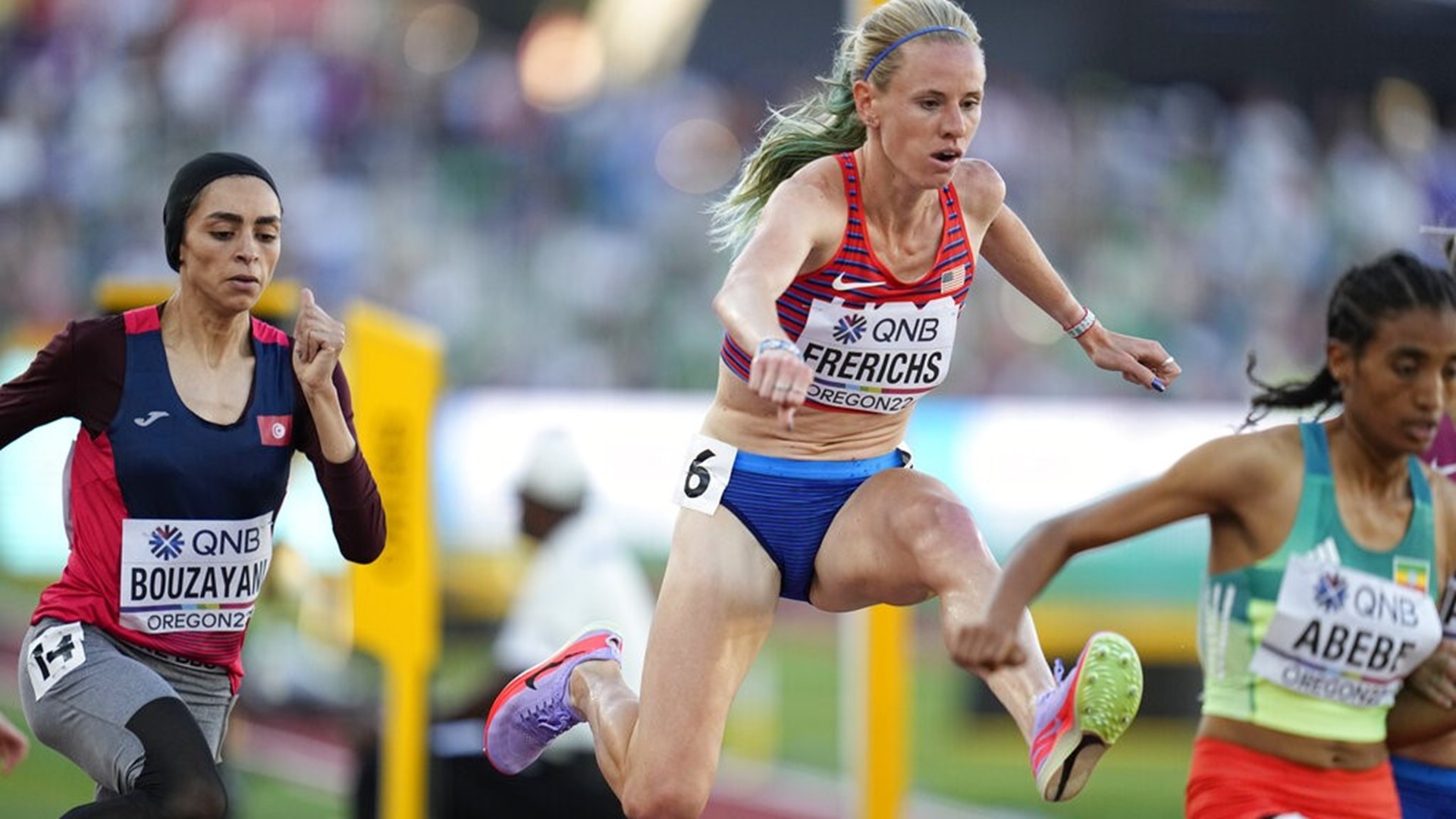 Courtney Frerichs runs in 3,000 meter steeplechase | kgw.com