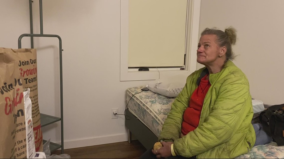 Portland woman transitions from homelessness to housing | kgw.com