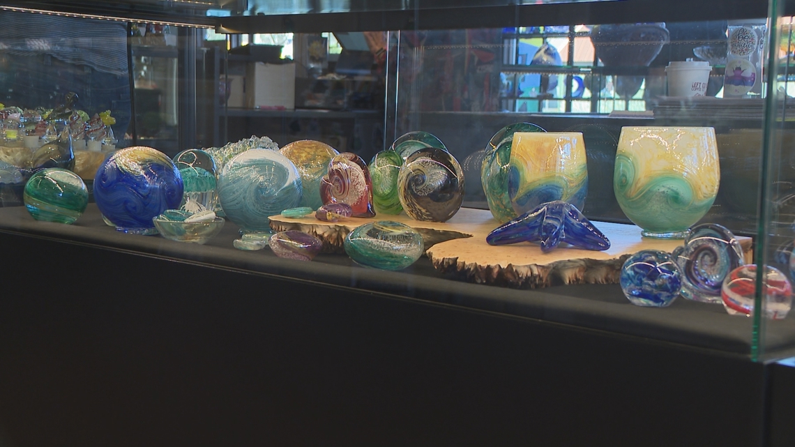 Finders Keepers: Lincoln City celebrates 25 years of glass floats | kgw.com