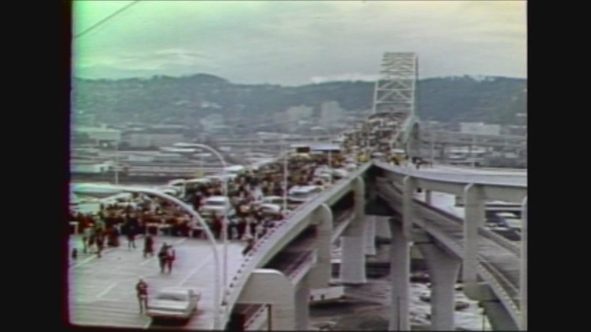 Fremont Bridge marks 50 years in Portland | kgw.com