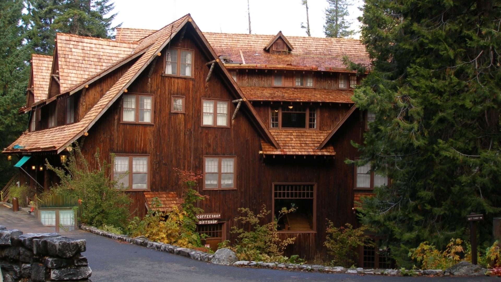 Oregon Caves Chateau among 'most endangered historic places' in US ...
