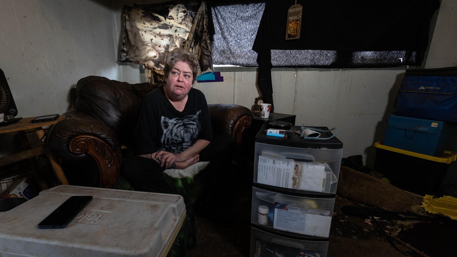 Vancouver woman lives in squalor; landlord won't make repairs | kgw.com