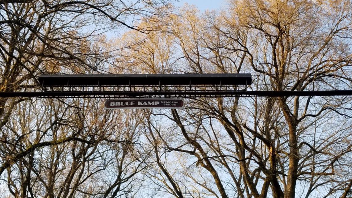 Who built Longview's first bridge for squirrels | kgw.com