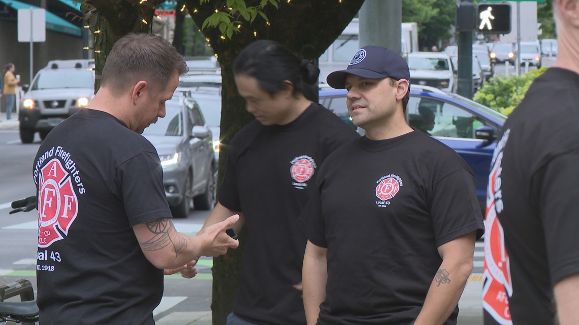Firefighters urge Portland City Council to avoid public safety cuts as ...