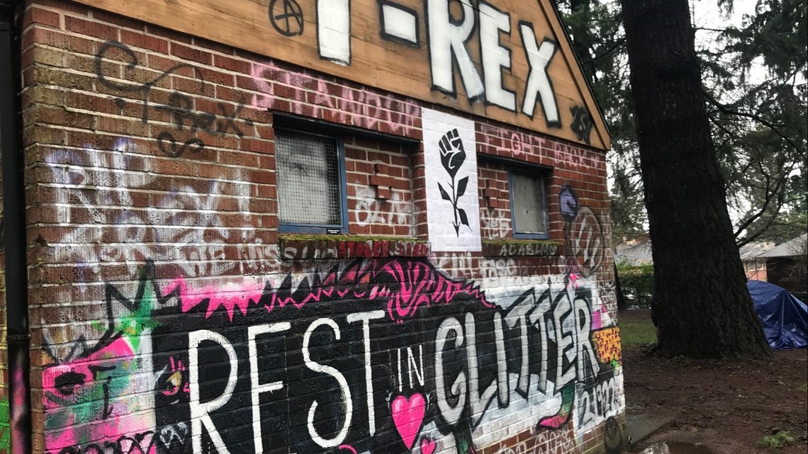 Neighbors wonder about Normandale Park campsite | kgw.com