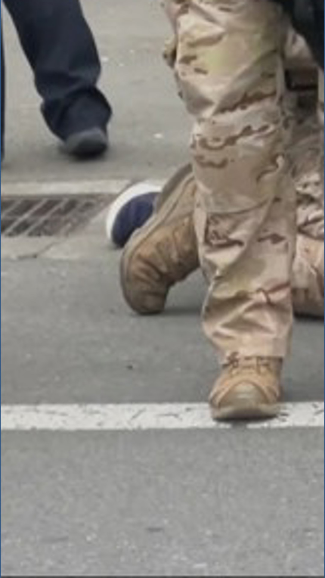 Federal officers use chemical irritants, pepper balls on Anti-ICE ...