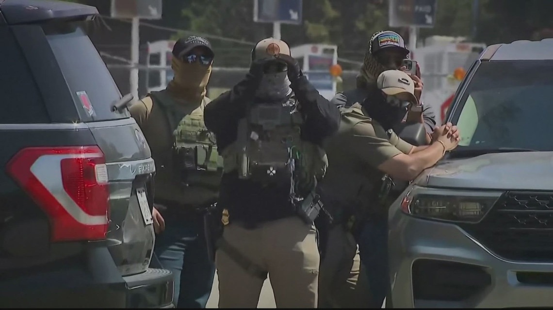 Portland City Council passes local law enforcement mask ban | kgw.com