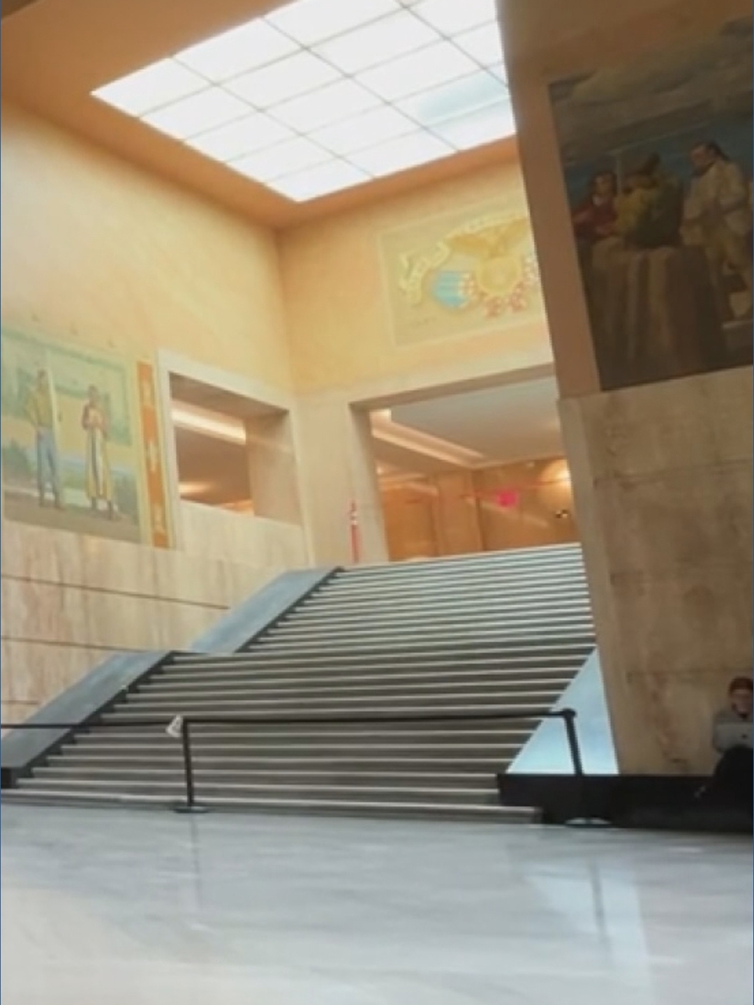 After years of construction, capitol rotunda in Salem reopens | kgw.com
