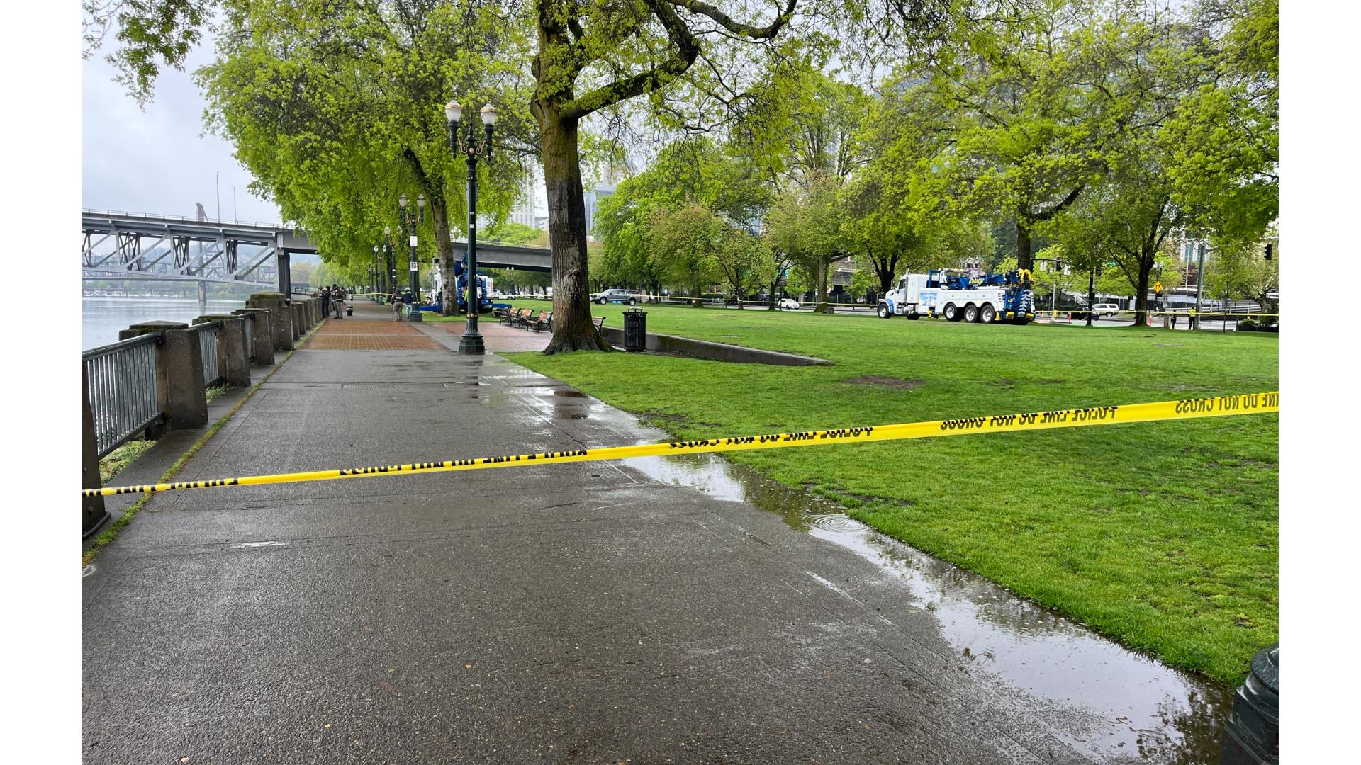 Car pulled from Willamette River two weeks after deadly crash | kgw.com