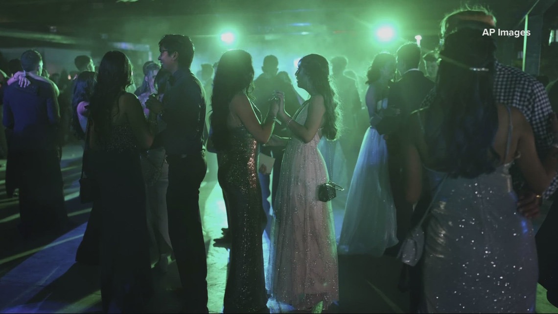 Free Uber rides aim to keep teens safe on prom night | kgw.com