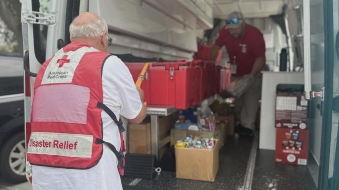 Volunteers from the Northwest help Hurricane Helene victims | kgw.com