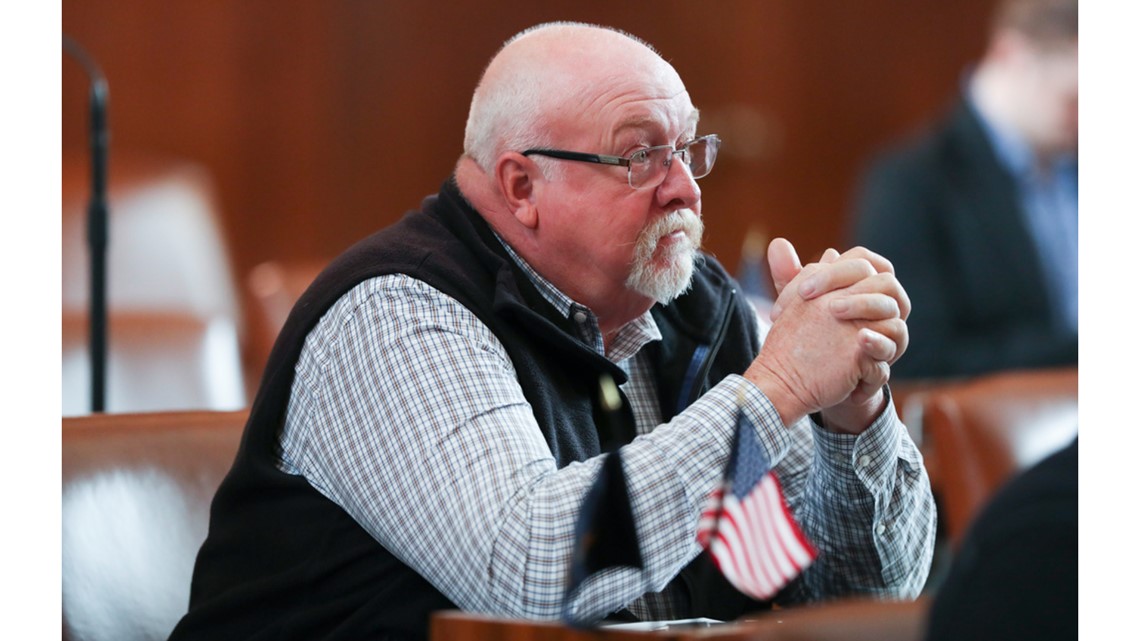 Oregon GOP senator won't run in 2024 despite ongoing lawsuit | kgw.com