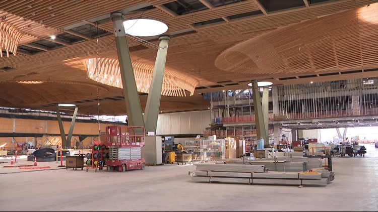 PHOTOS: New PDX roof in place over main airport terminal | kgw.com