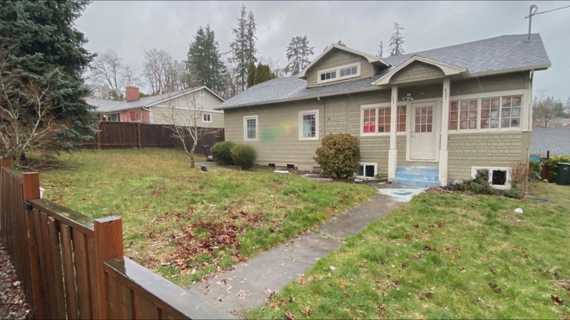 Racial slur painted on West Linn home over Christmas weekend | kgw.com