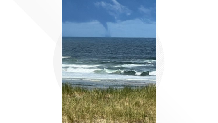 5 waterspouts form on Oregon coast, funnel cloud spotted in Salem | kgw.com