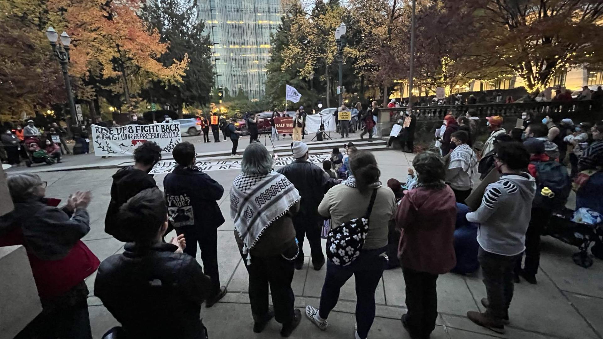 Rally held outside Portland City Hall to protest Trump reelection | kgw.com