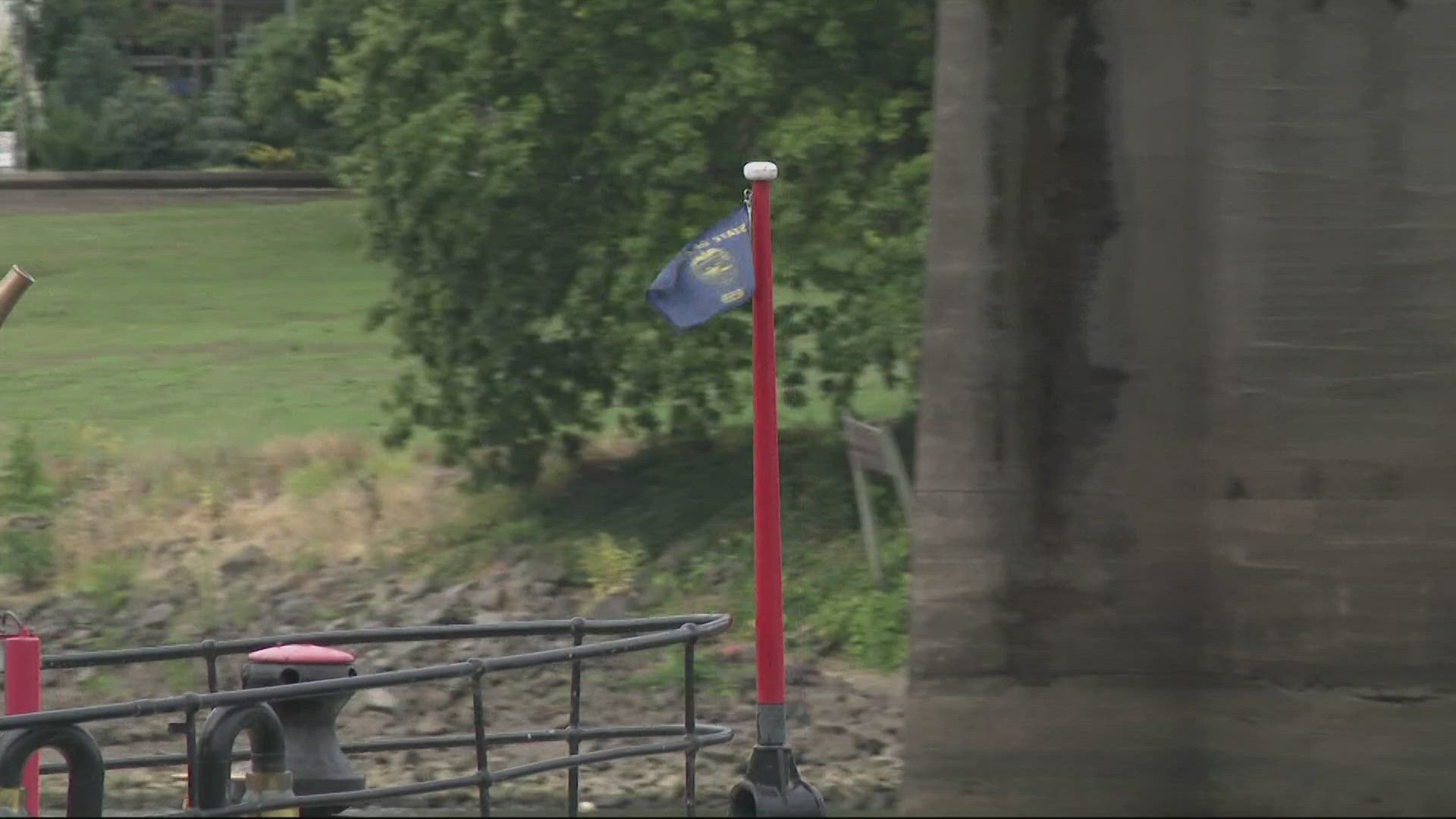 Historic Portland fireboat 'David Campbell' makes final voyage | kgw.com