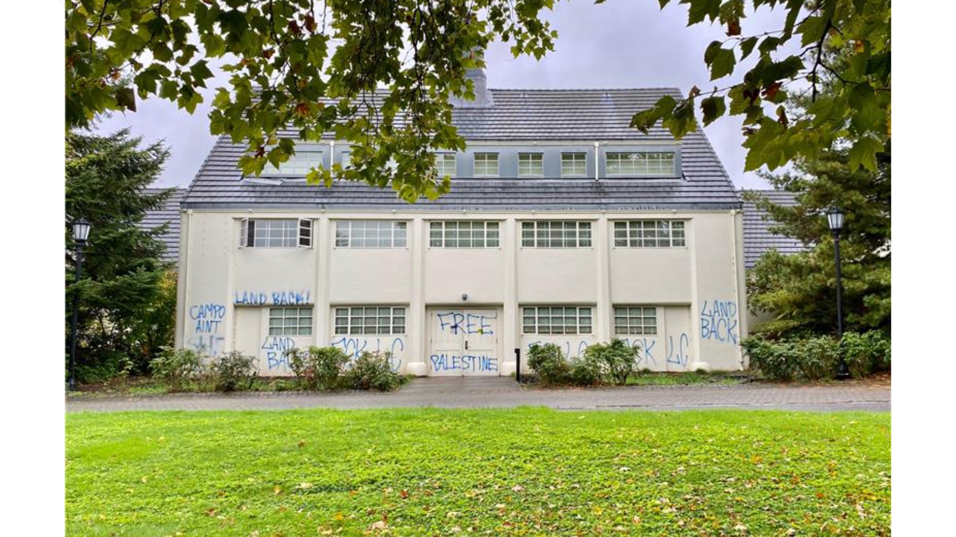 Pro-Palestinian graffiti spray-painted on Lewis & Clark College | kgw.com