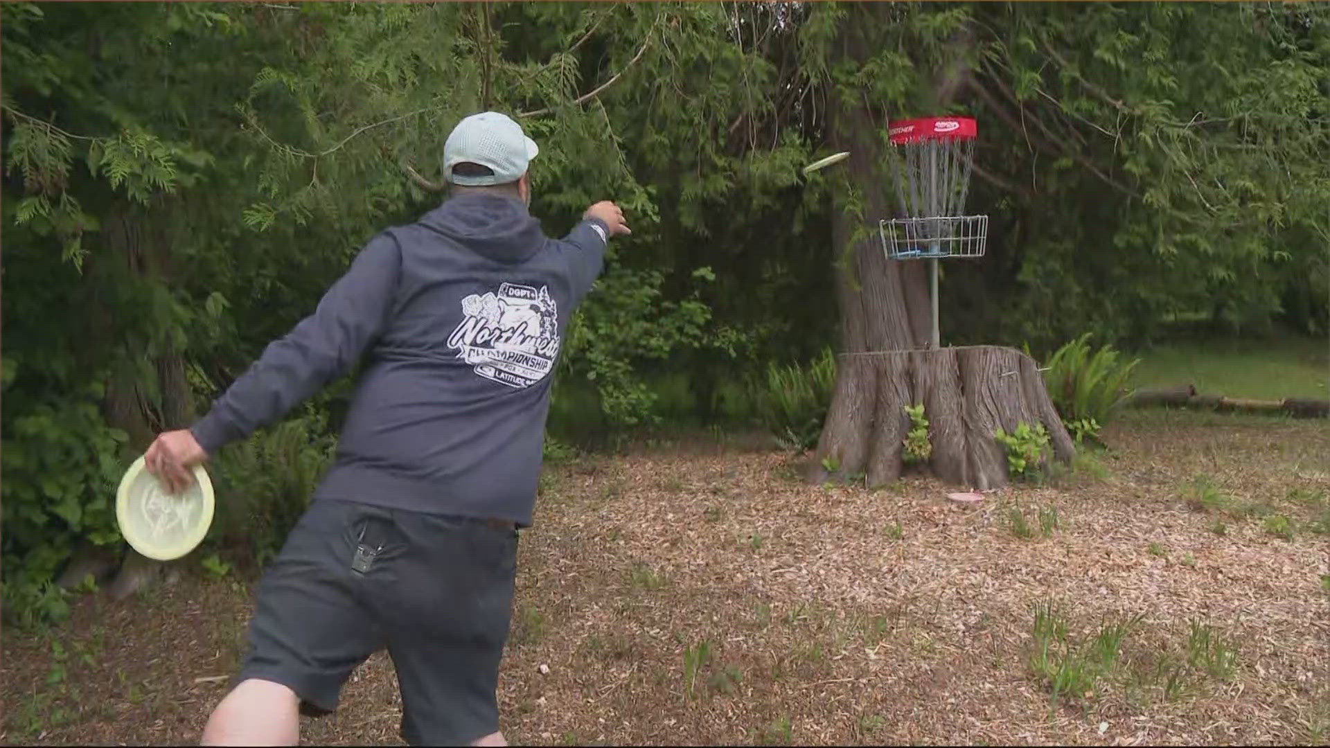 Top disc golfers compete in Northwest Disc Golf Championship in ...