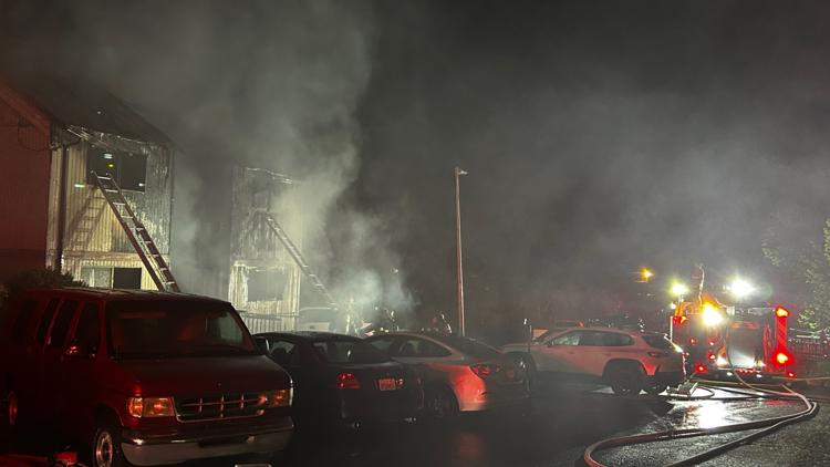 1 person dead after Hazel Dell apartment fire, another hospitalized ...