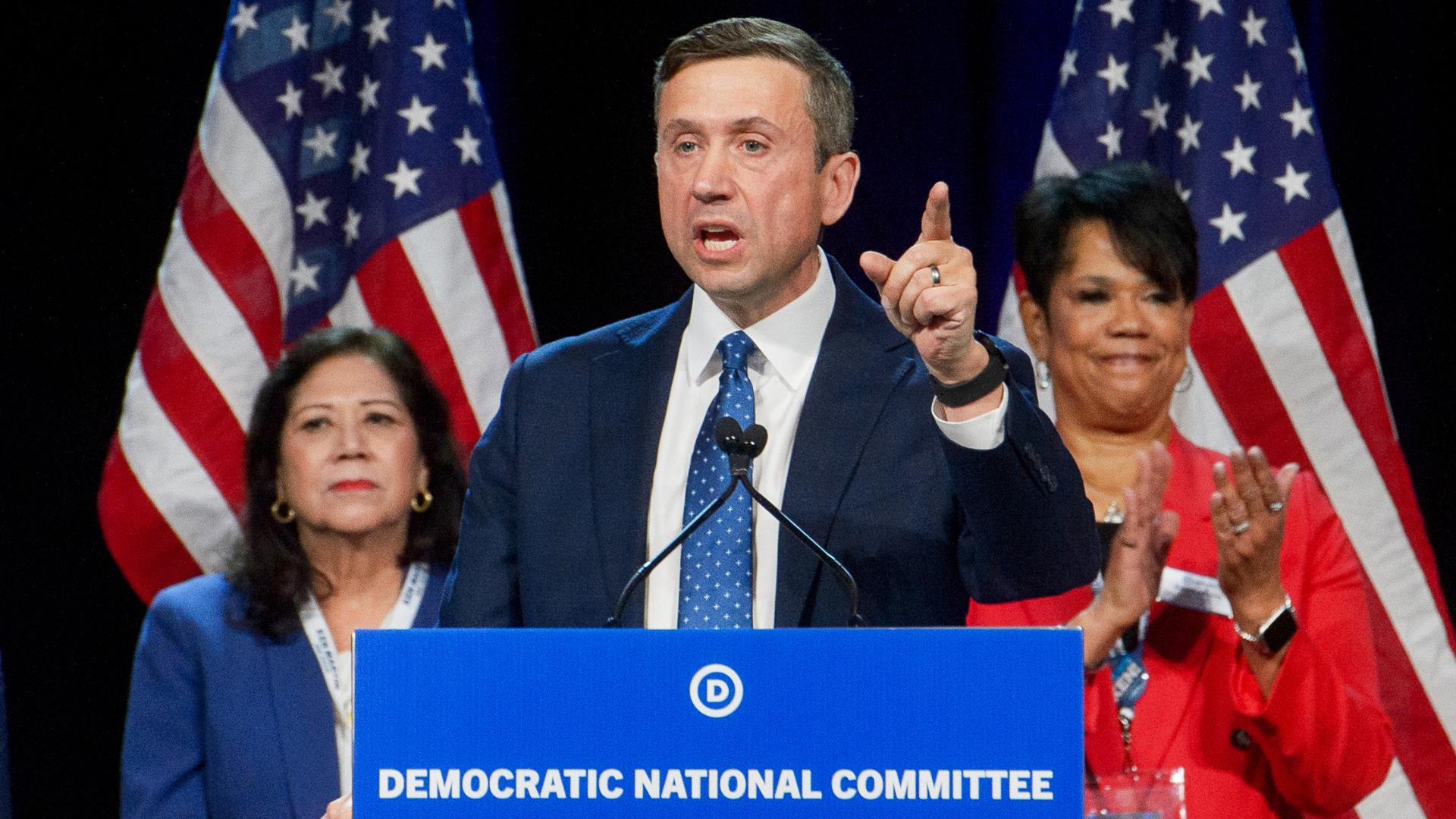 DNC tries to move past autopsy debacle as Martin faces calls to resign ...