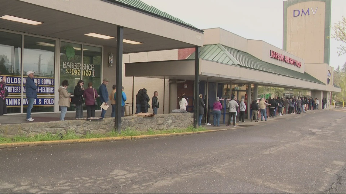 Oregon DMV offices see rise in visitors ahead of REAL ID deadline | kgw.com