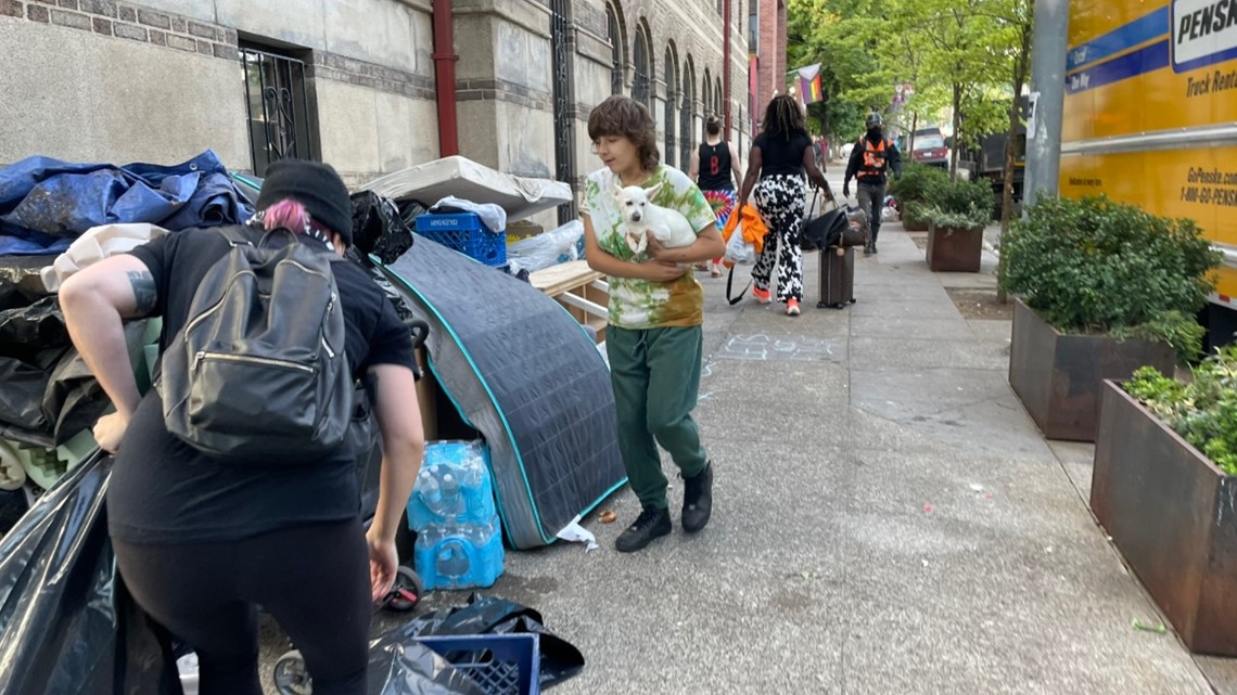 Large youth homeless camp in downtown Portland cleared | kgw.com