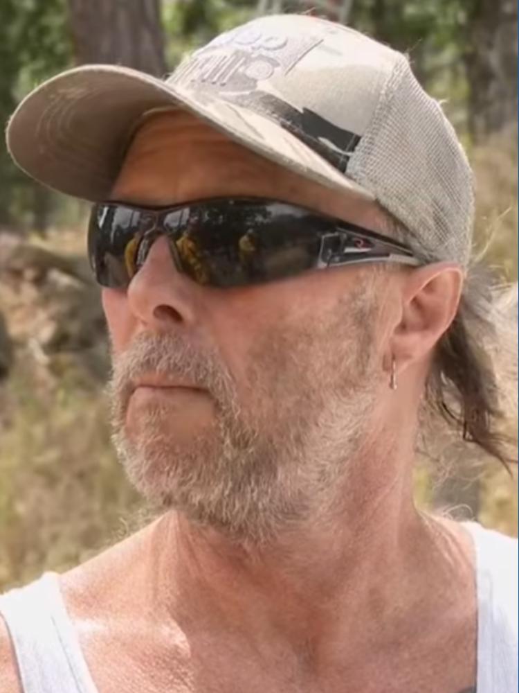 Rowena Fire destroys 56 homes; survivor describes guilt after returning ...