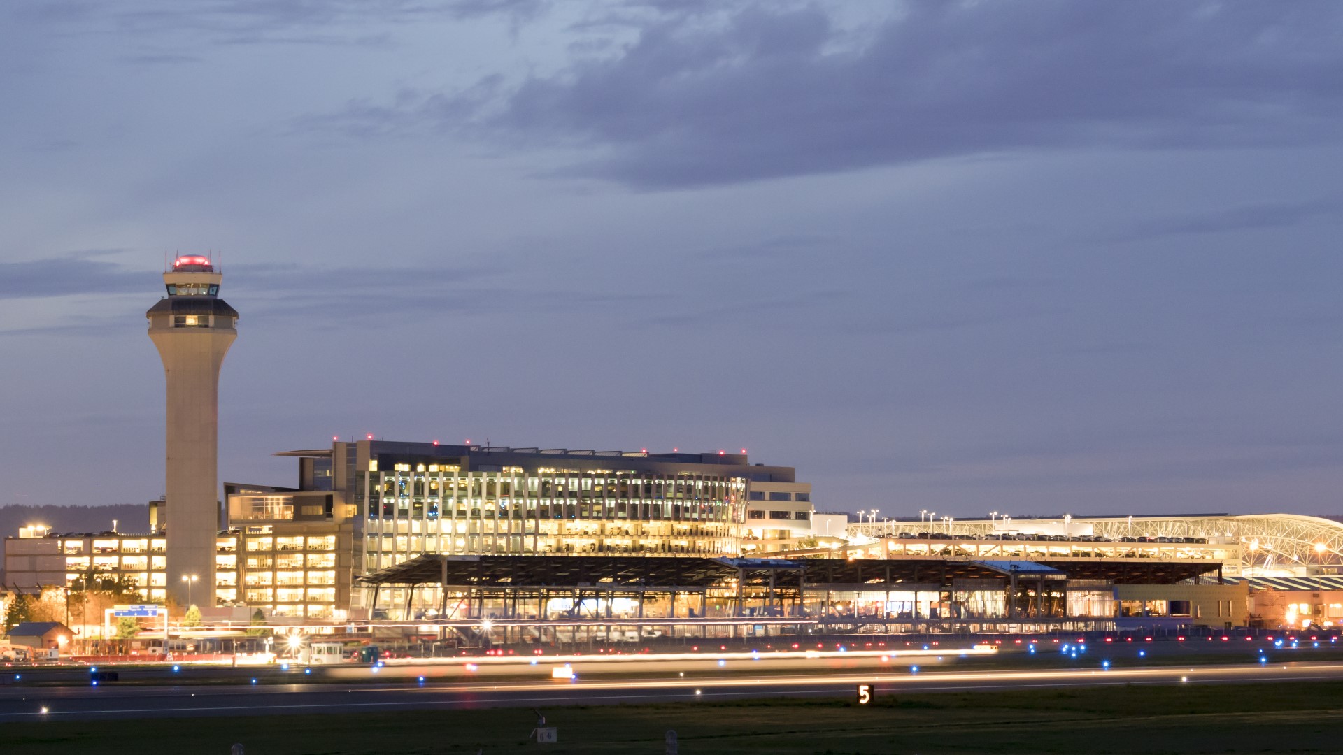 PDX receives federal funding for runway upgrade | kgw.com