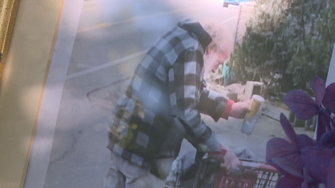 Memorial held for 64-year-old man beaten to death in Salem | kgw.com