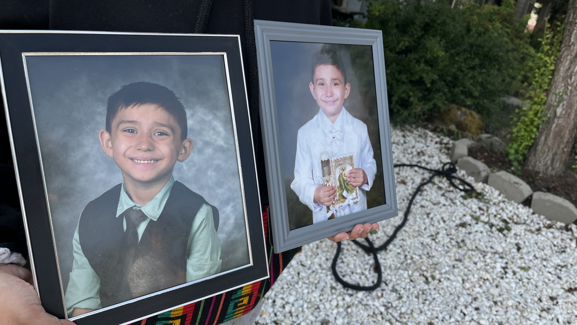 Dad dead, 6-year-old in critical condition after driver hits them in ...