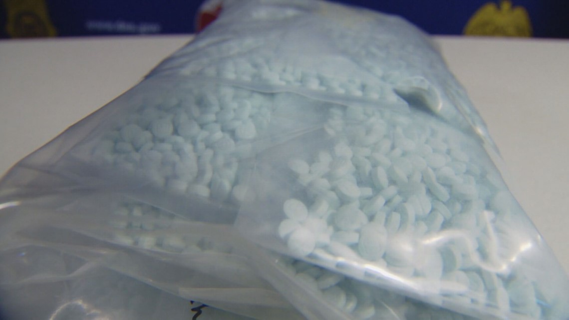 Teens may unwittingly be buying fentanyl-laced pills online | kgw.com