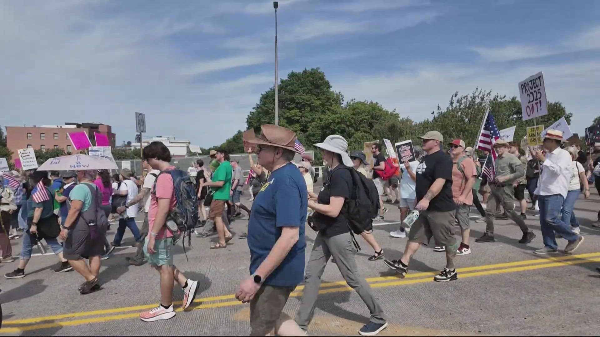 Labor Day protest sees thousands march in downtown Portland | kgw.com