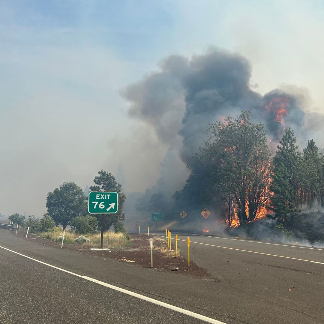 Rowena Fire destroys 20 homes near The Dalles: I-84 reopens | kgw.com