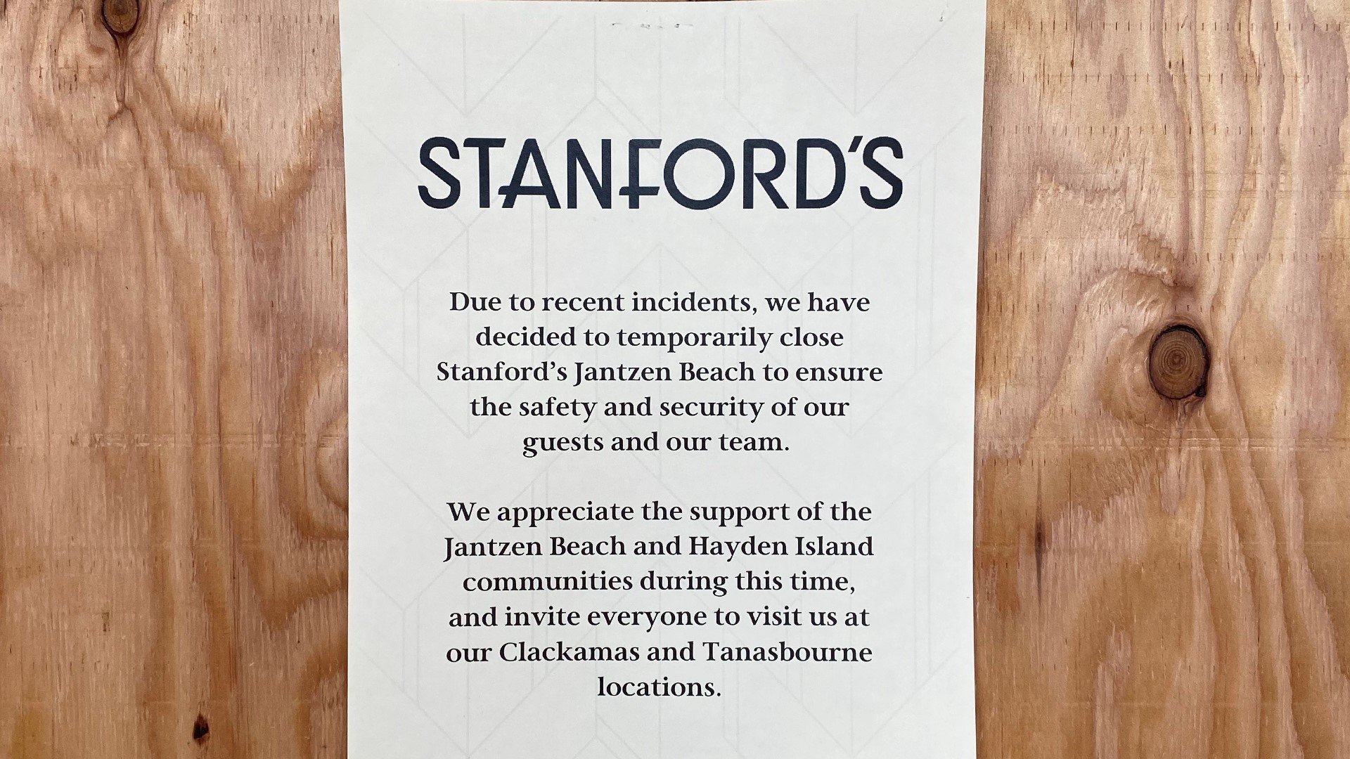 Jantzen Beach Stanford's closes temporarily amid safety concerns | kgw.com