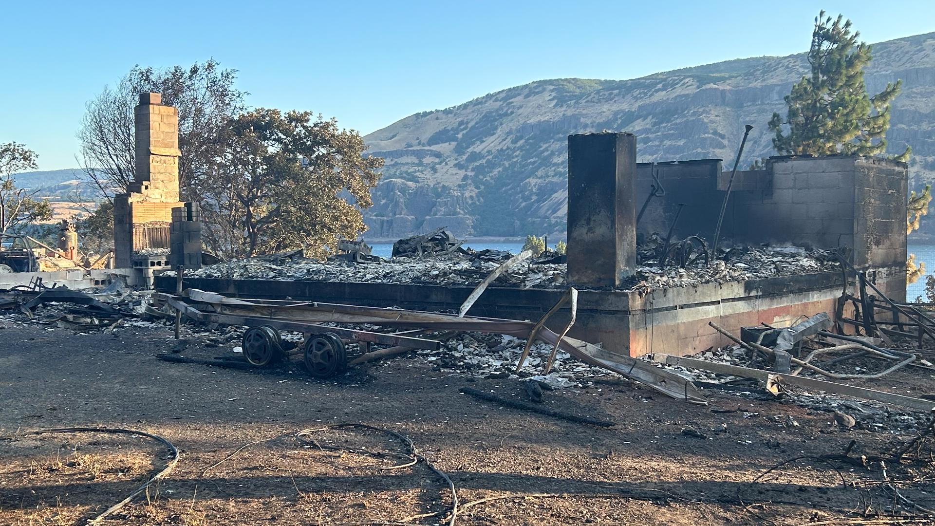 Rowena Fire burning near The Dalles remains zero percent contained ...