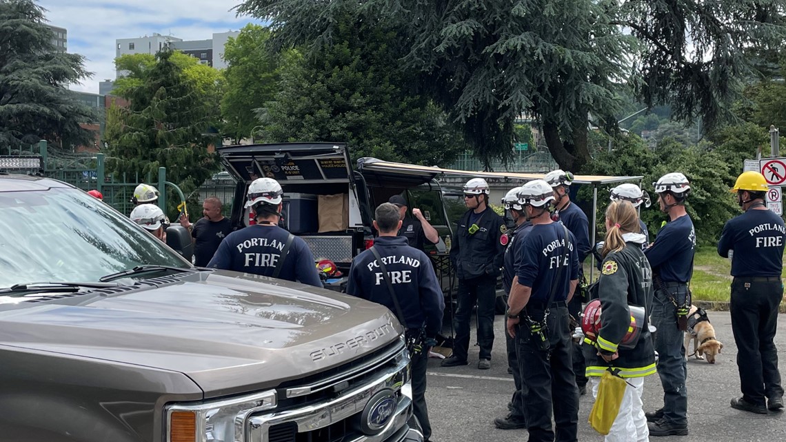 Investigators enter Portland apartments destroyed by large fire | kgw.com