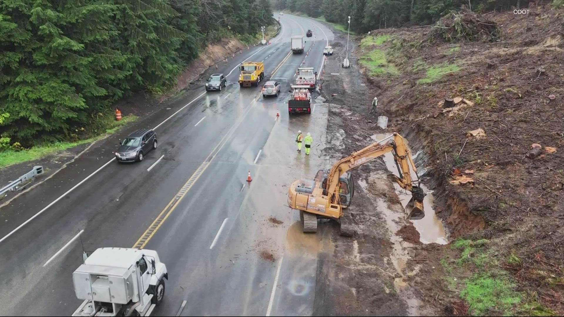 Hazardous 'bump' reemerges on Highway 26 near Seaside | kgw.com