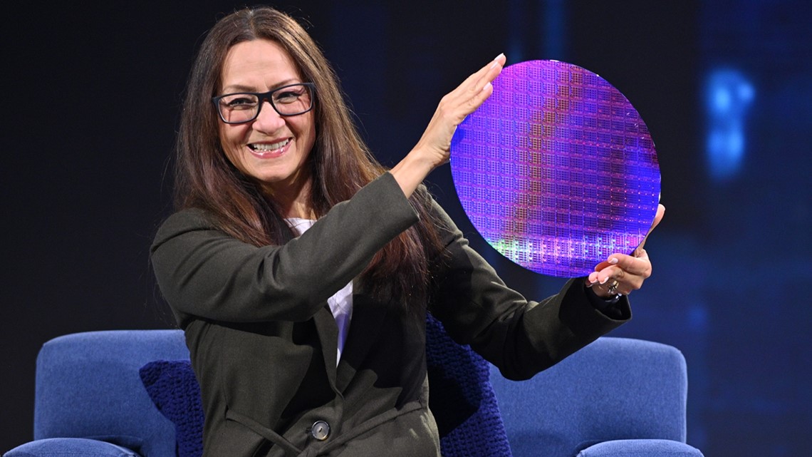 Intel unveils new AI, 5G technologies at conference in Texas | kgw.com