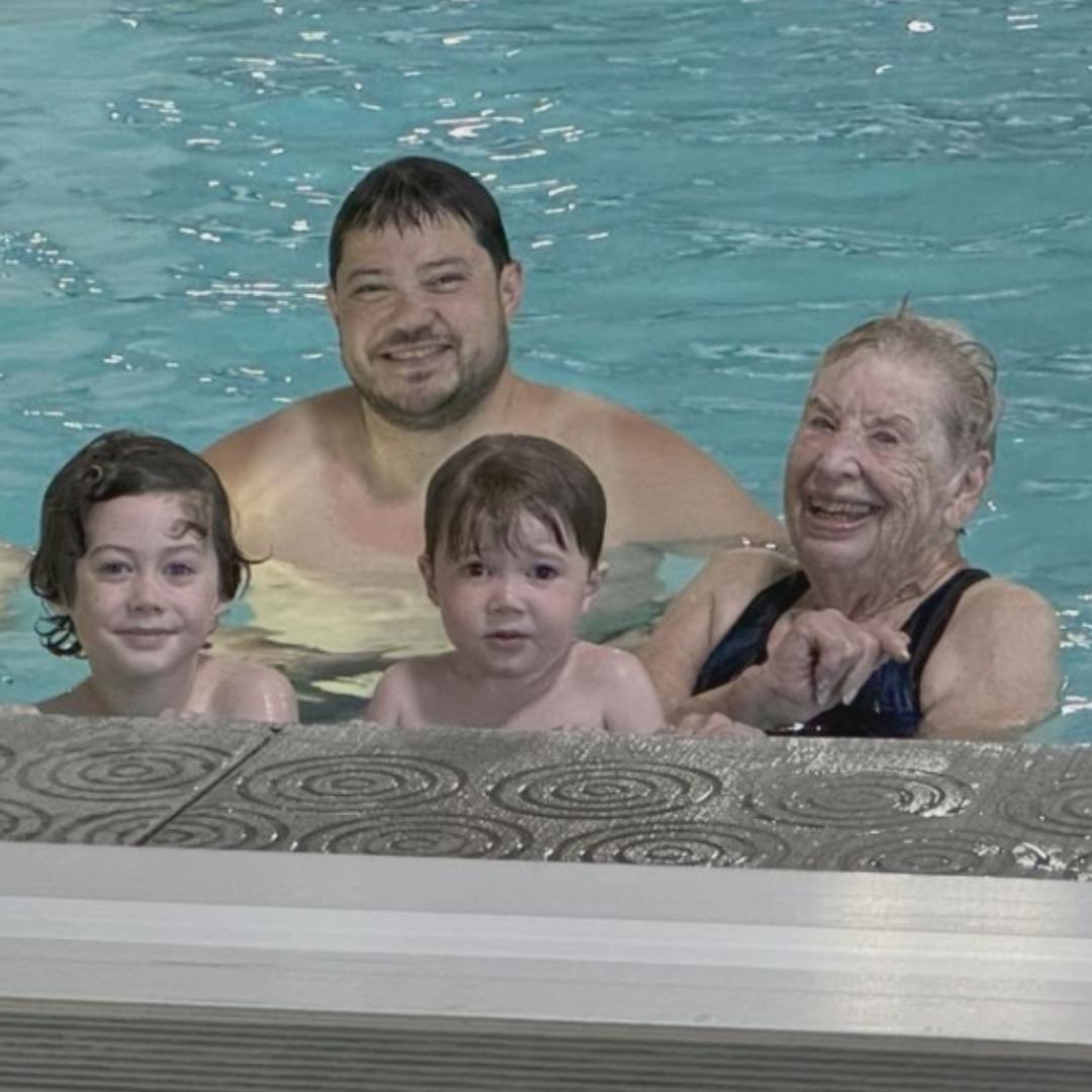 94-year-old Gwen Foley inspires Portland through adaptive swimming ...