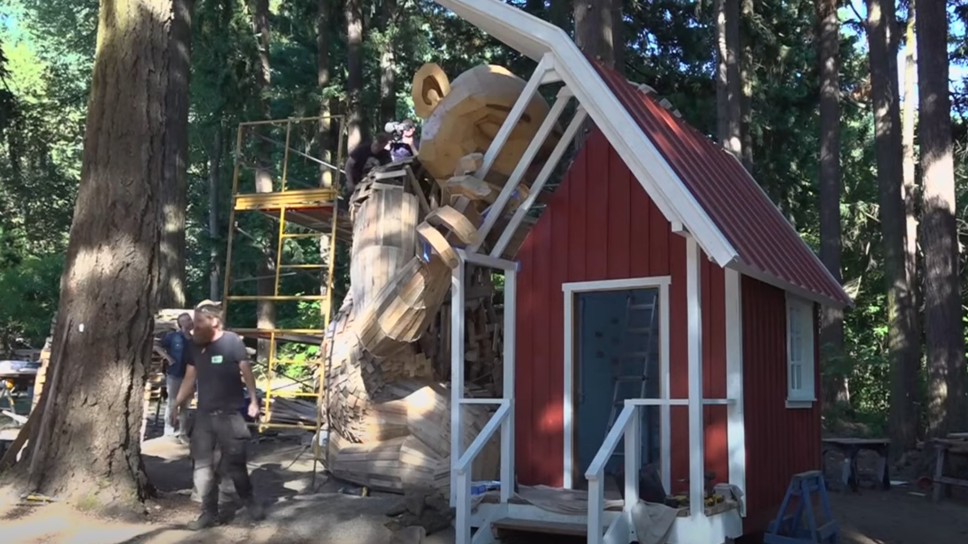 Giant troll sculpture made from trash moving into Portland | kgw.com