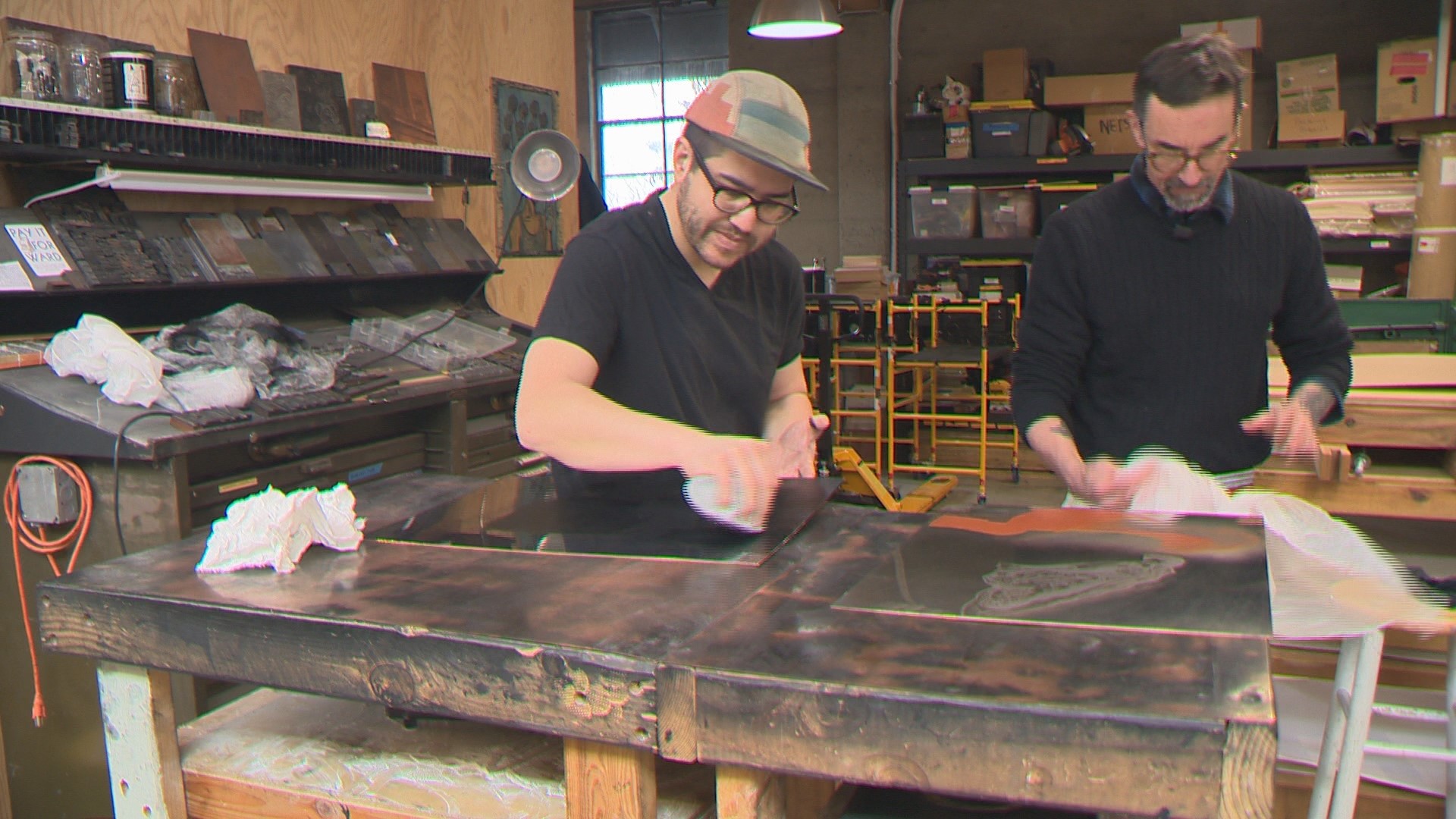 Portland artist donates proceeds from work to Portland Art Museum | kgw.com