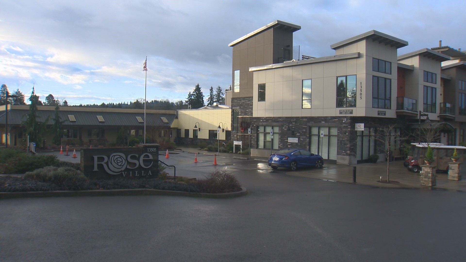 Oregon long-term care facilities start vaccinations | kgw.com